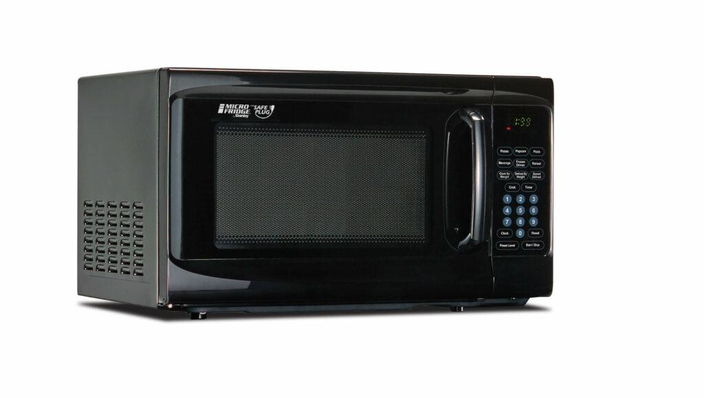 0.7 cu. ft. Danby One Plug Microwave - SMM-7A1 | MicroFridge